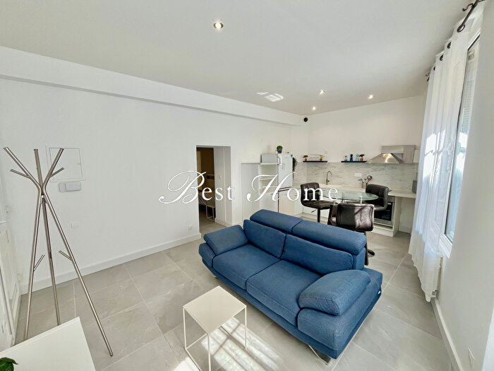 Appartement à vendre - Nîmes, Gambetta - 2 pièces - 1 chambre