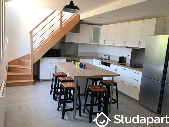 Appartement à louer - Est, Palaiseau - 1 pièce - 1 chambre