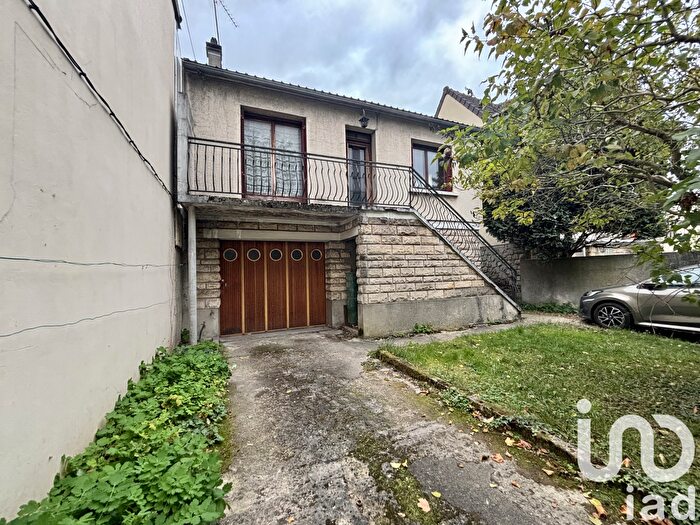 Maison à vendre - Champigny-sur-Marne, Le Bois lAbbe, Coeuilly - 5 pièces - 3 chambres