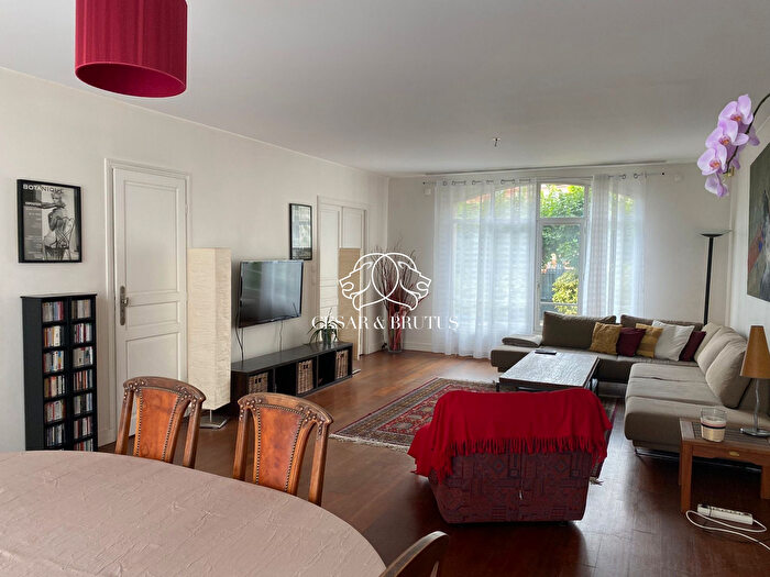 Appartement à vendre - Rosny-sous-Bois, Les Boutours - 5 pièces - 2 chambres