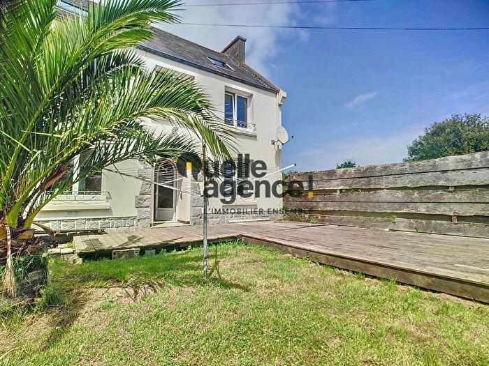 Maison à vendre - Cléder - 7 pièces - 5 chambres