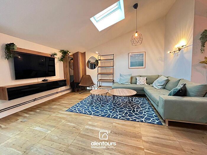 Appartement à louer - Centre Ville-Charles III, Nancy - 4 pièces - 3 chambres