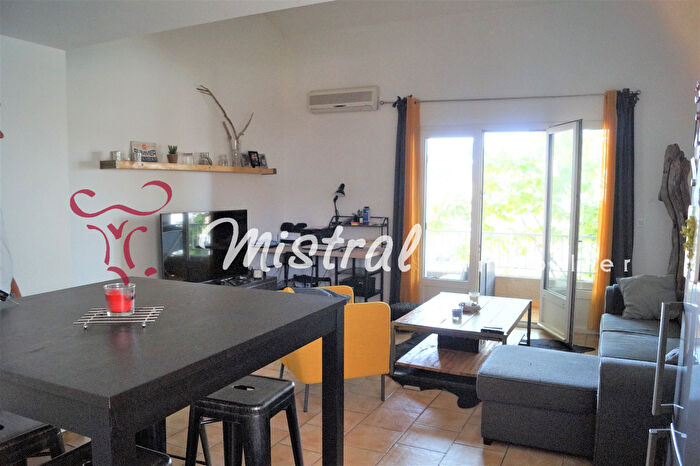Aigues-Mortes : Appartement 3 pièces à louer