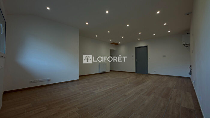 Appartement 5 pièces à vendre - Salins-les-Thermes
