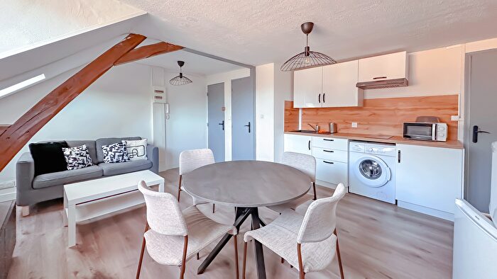 Appartement à louer - Le Mans, Chasse Royale, Hôpital - 2 pièces - 1 chambre