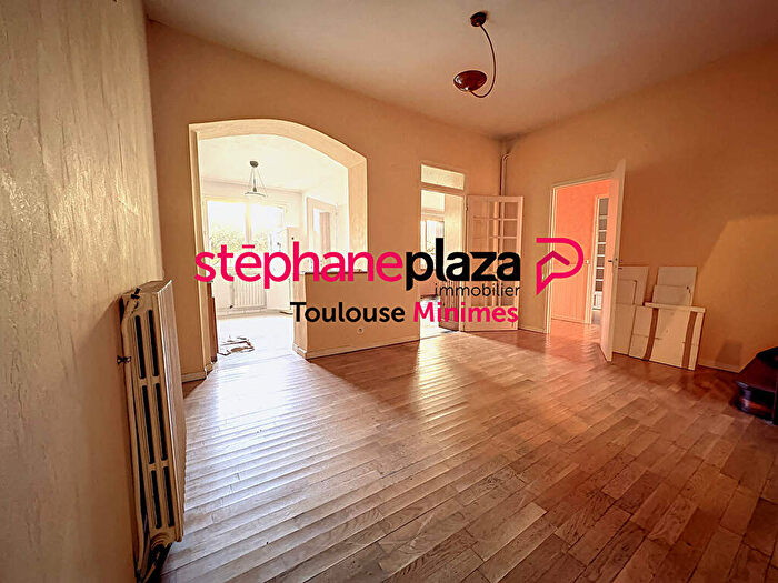 Maisons à vendre et appartements à louer - 1
