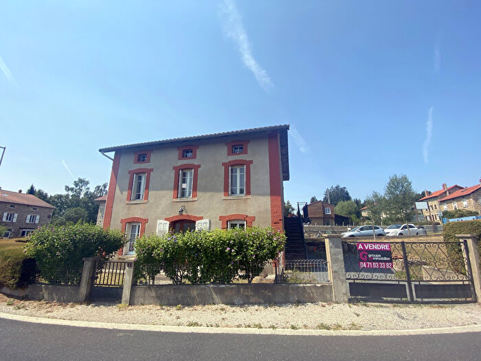 Maison à vendre - Sembadel - 6 pièces - 3 chambres