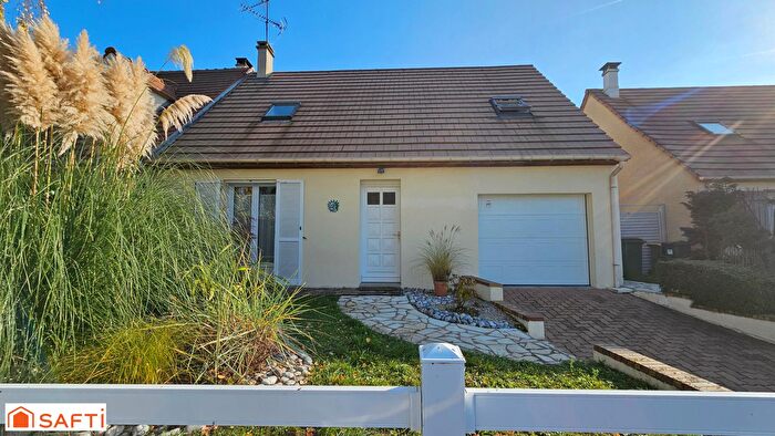 Maison à vendre - Villiers-Saint-Frédéric - 5 pièces - 3 chambres