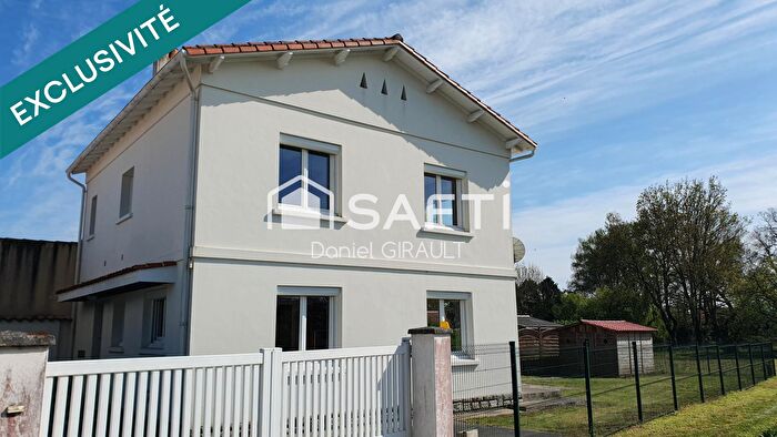 Maison à vendre - Saujon - 4 pièces - 3 chambres