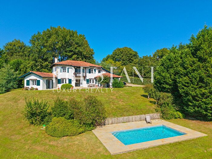 Maison à vendre - Arcangues - 7 pièces - 5 chambres