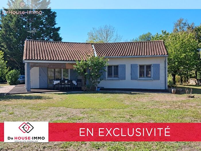 La Lande-de-Fronsac : Maison 5 pièces à vendre