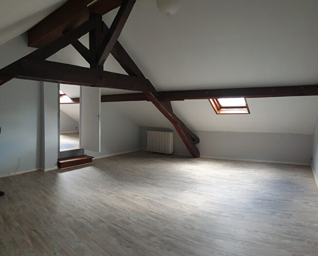 Appartement 4 pièces à Montmagny, Centre-ville, Carrières, à louer