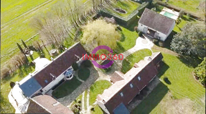 Maison à vendre - Prunay-Cassereau - 14 pièces - 8 chambres