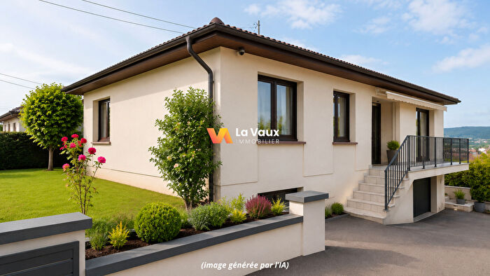 Maison 7 pièces à Pont-Saint-Vincent, à vendre