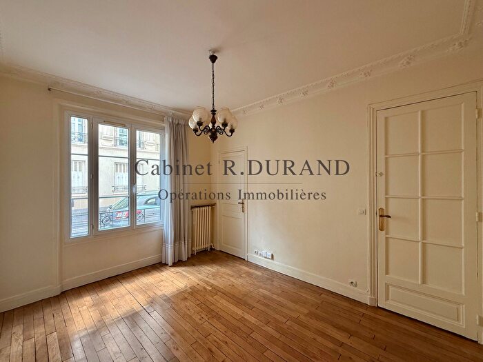 Appartement 2 pièces à louer - Courbevoie, Bécon