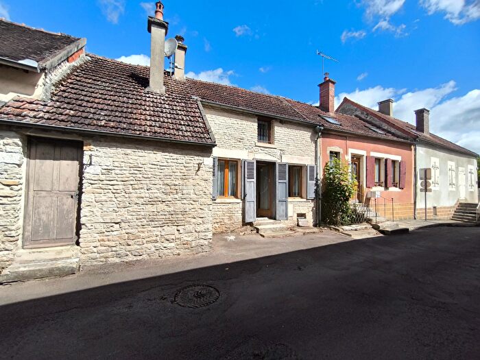 Maison 6 pièces à vendre - Tanlay