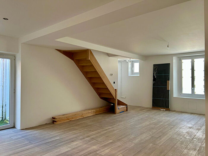 Fontainebleau, Pleus - Maison 4 pièces à vendre