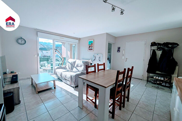 Appartement à vendre - Figeac - 3 pièces - 2 chambres