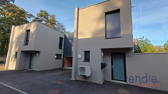Maison 4 pièces à vendre à Cernay
