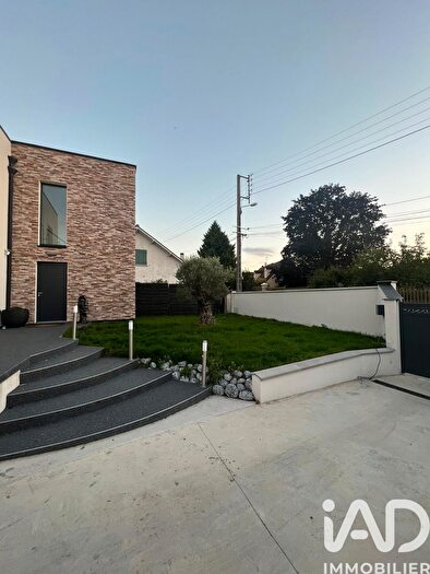 Maison à vendre - Nanteuil-lès-Meaux - 5 pièces - 4 chambres