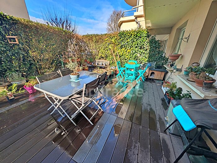 Appartement à vendre - Corbeil-Essonnes, Montconseil - 3 pièces - 2 chambres