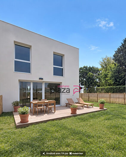 Maison 4 pièces à Royan, Marne-Yeuse, Royan, à vendre