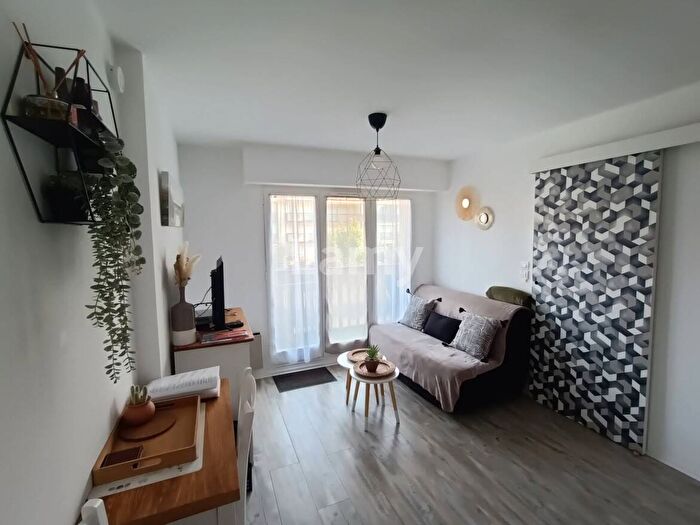 Appartement à louer - Villers-sur-Mer - 2 pièces - 1 chambre