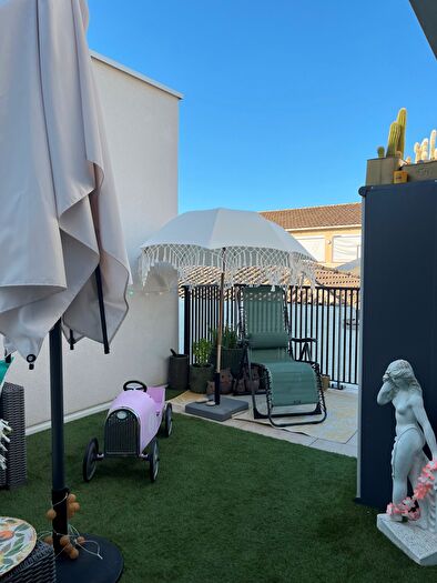 Appartement à louer - Villeneuve-lès-Maguelone - 3 pièces - 2 chambres