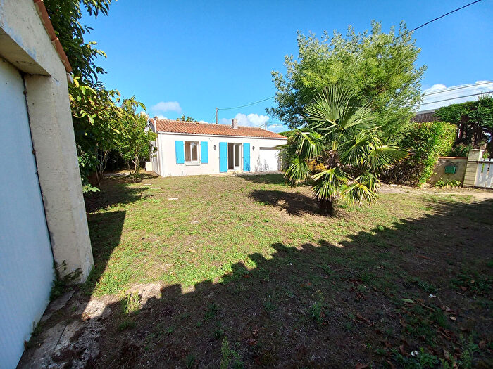 Maison à vendre - Saint-Pierre-dOléron - 4 pièces - 3 chambres