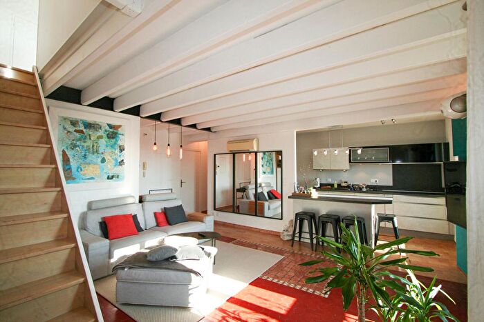 Appartement à vendre - Manosque, Centre-ville - 4 pièces - 3 chambres