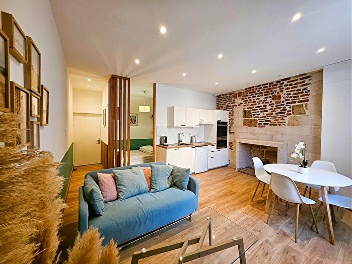 Appartement à louer - Tours, Centre-ville - 1 pièce - 1 chambre