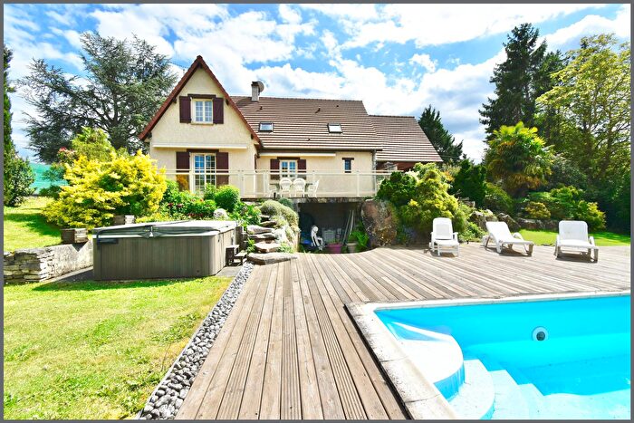 Anet : Maison 7 pièces à vendre