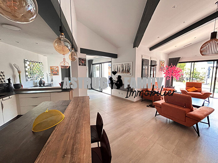 Vauvert : Maison 6 pièces à vendre