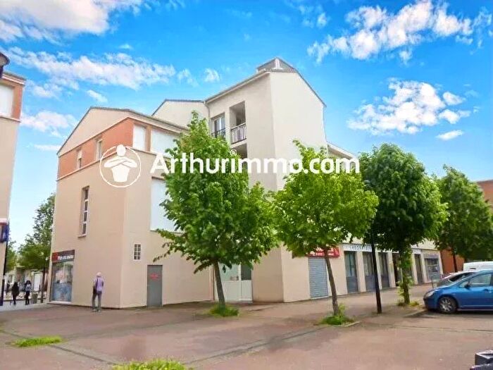 Saint-Pierre-du-Perray - Appartement 2 pièces à vendre