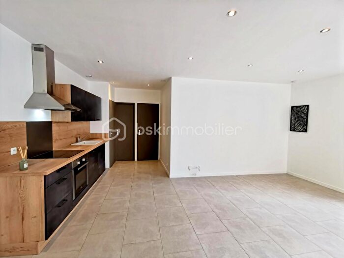 Châtellerault, Nord Ouest - Appartement 2 pièces à louer