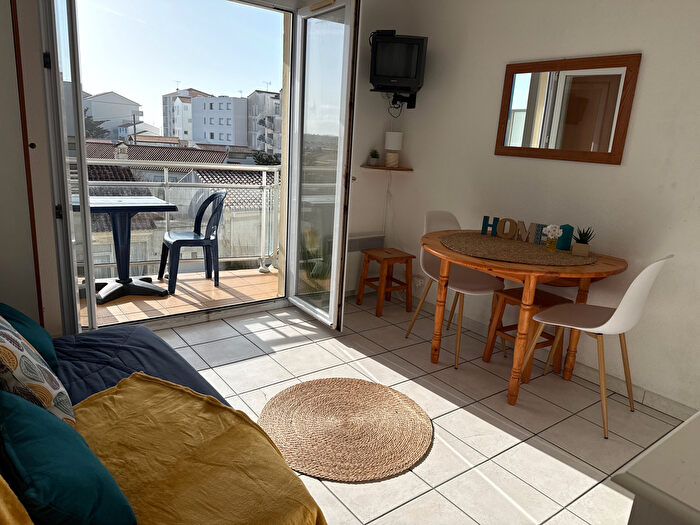 Appartement à vendre - Saint-Hilaire-de-Riez, Mouettes, Becs, Pège, Demoiselles, Littoral, Le Both - 2 pièces - 1 chambre