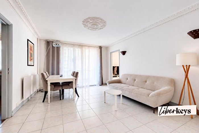 Appartement 5 pièces à vendre - Colombes, Henri Martin Estienne d'Orves