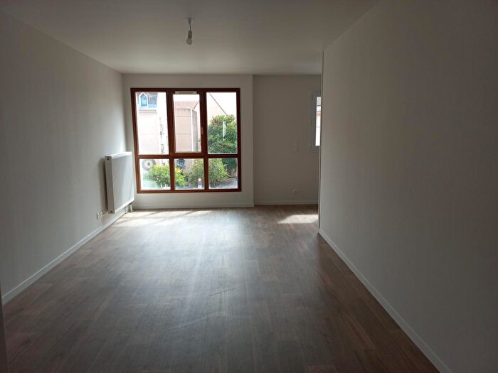 Rouen, Centre-ville Rive gauche : Appartement 4 pièces à louer