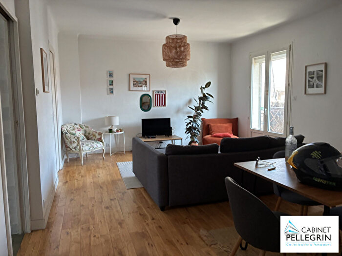 Appartement 3 pièces à louer à Marseille 7ème, Endourme, Vallée des Auffres