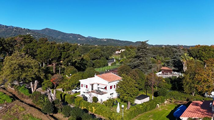 Maison à vendre - San-Nicolao - 4 pièces - 3 chambres