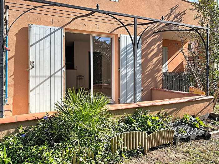 Appartement à vendre - Saint-Chamas - 3 pièces - 2 chambres