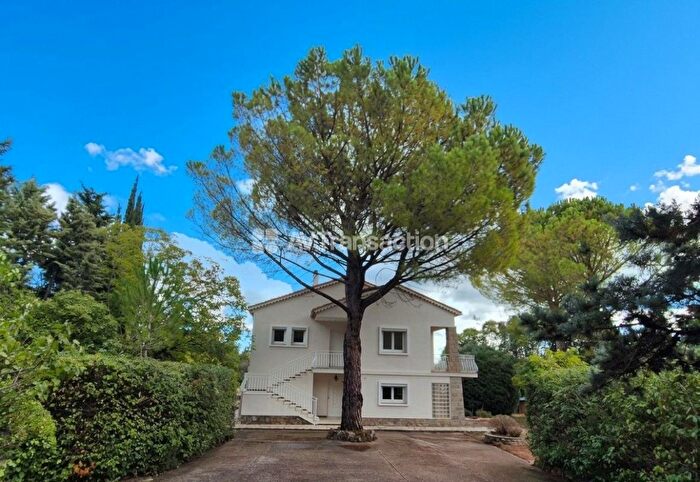 Maison 13 pièces à vendre à Lorgues