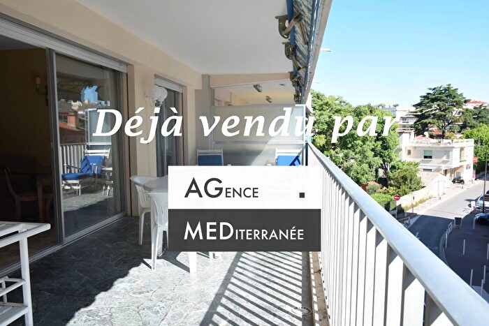 Appartement à vendre - Antibes, Juan-les-Pins, Le Cap - 2 pièces - 1 chambre