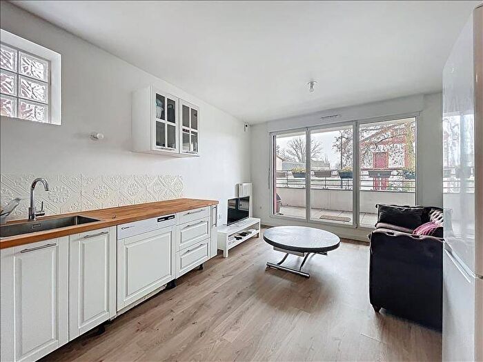 Appartement à louer - Anatole France, Montfermeil - 2 pièces - 1 chambre