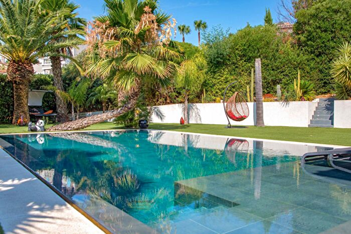 Fréjus : Maison 5 pièces à vendre