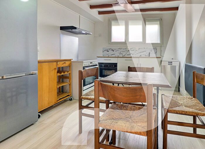 Appartement à louer - Fontenay-sous-Bois, Plateau - 3 pièces - 2 chambres