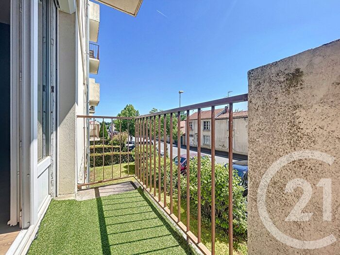 Appartement 3 pièces à louer à Cholet, Lorraine