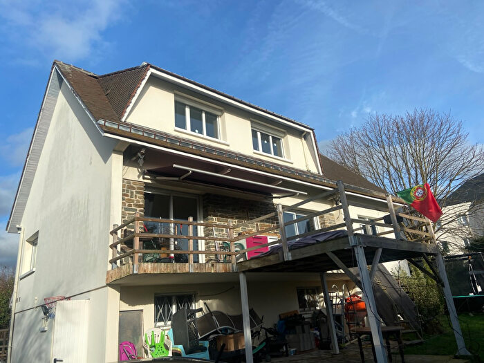 Maison à vendre - Notre-Dame-de-Gravenchon - 5 pièces - 4 chambres