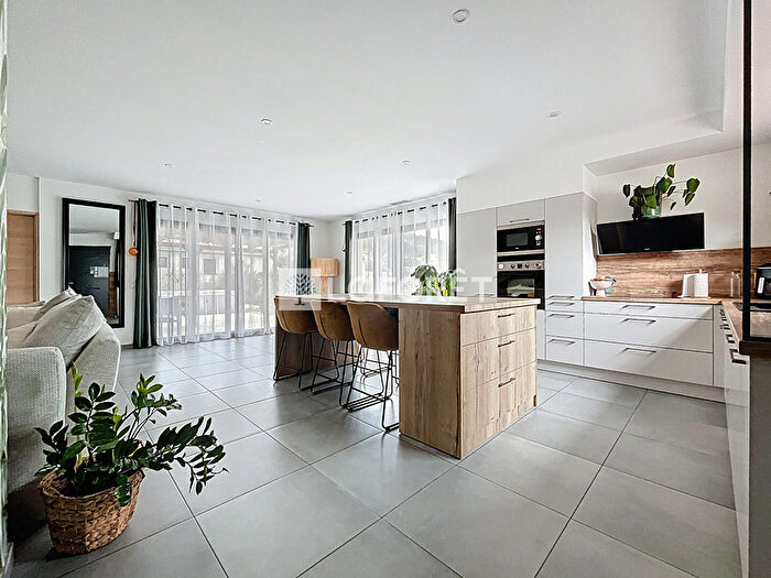 Maison à vendre - Bouleternère - 6 pièces - 4 chambres