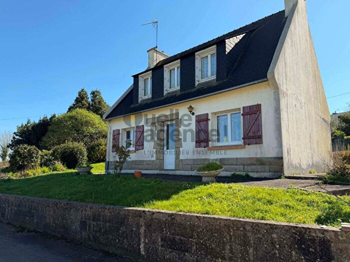Mahalon : Maison 6 pièces à vendre